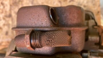 Small Engine Spark Arrestor: Clogs, Cleaning & Fire Safety - Earl's ...